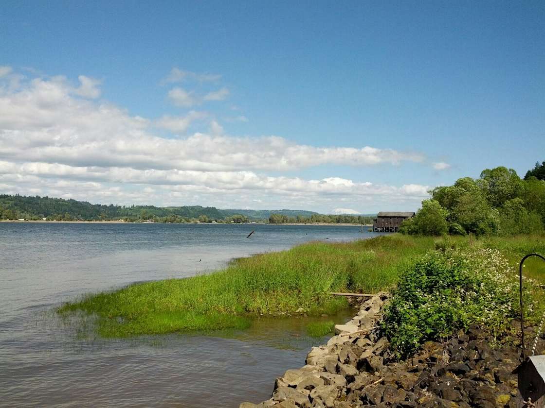 Mayger Dock - Hipcamp in Clatskanie, Oregon