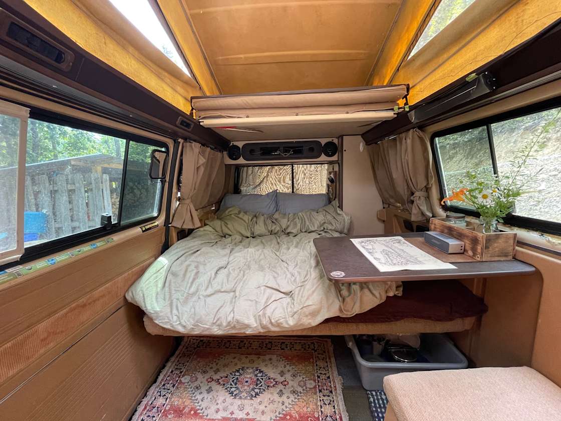Volkswagen Vanagon Pop Top - Hipcamp in West Liberty, Kentucky