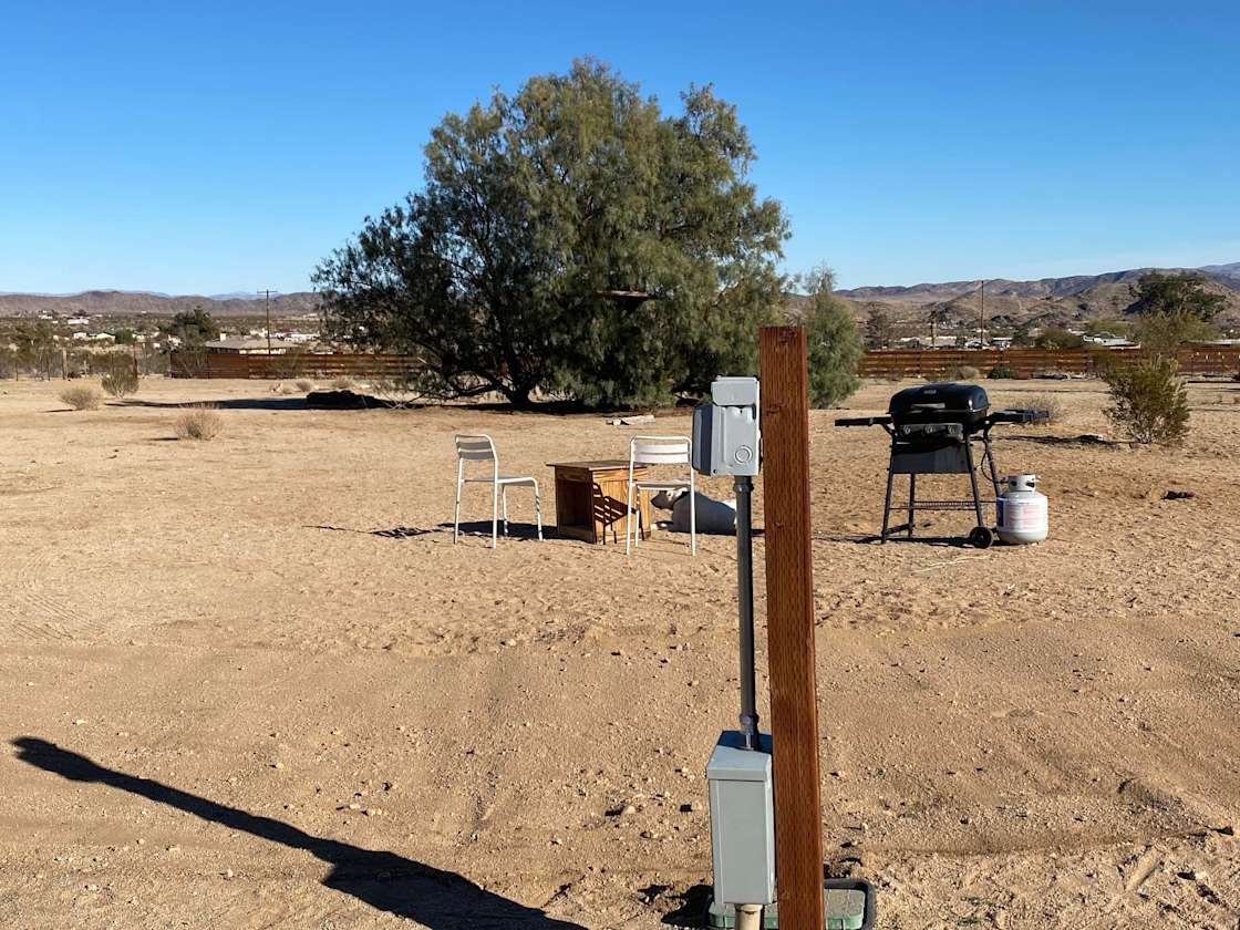 Mini homestead - Hipcamp in Joshua Tree, California