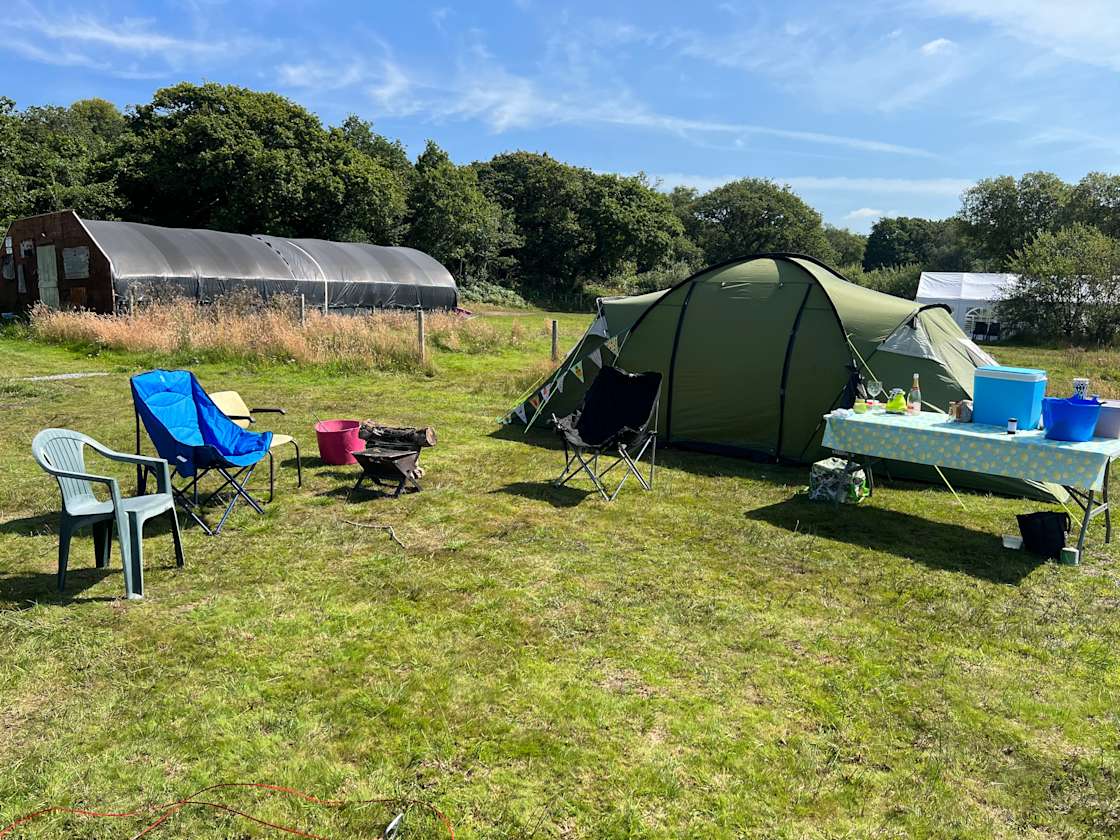 Community camping and glamping - Hipcamp in Kidwelly, Wales