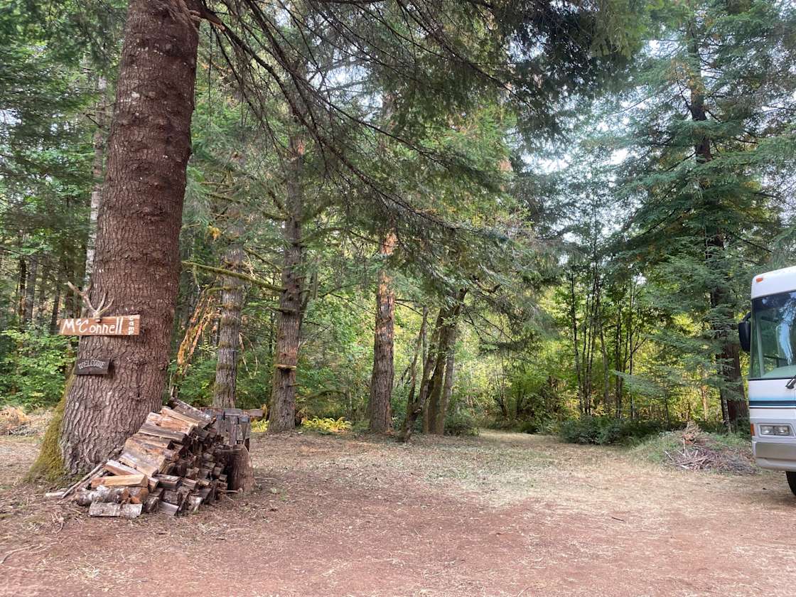 Foster Lake Base Camp - Hipcamp in Sweet Home, Oregon