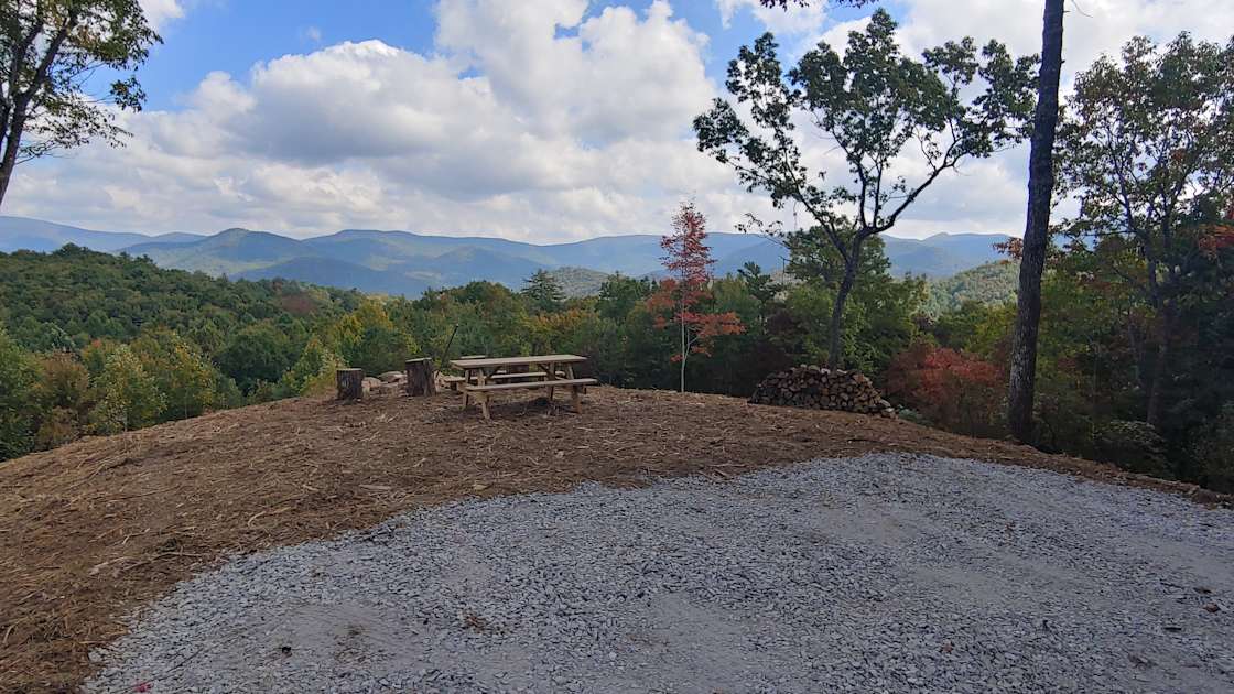 Yellow Chestnut Mtn - Hipcamp in Blairsville, Georgia