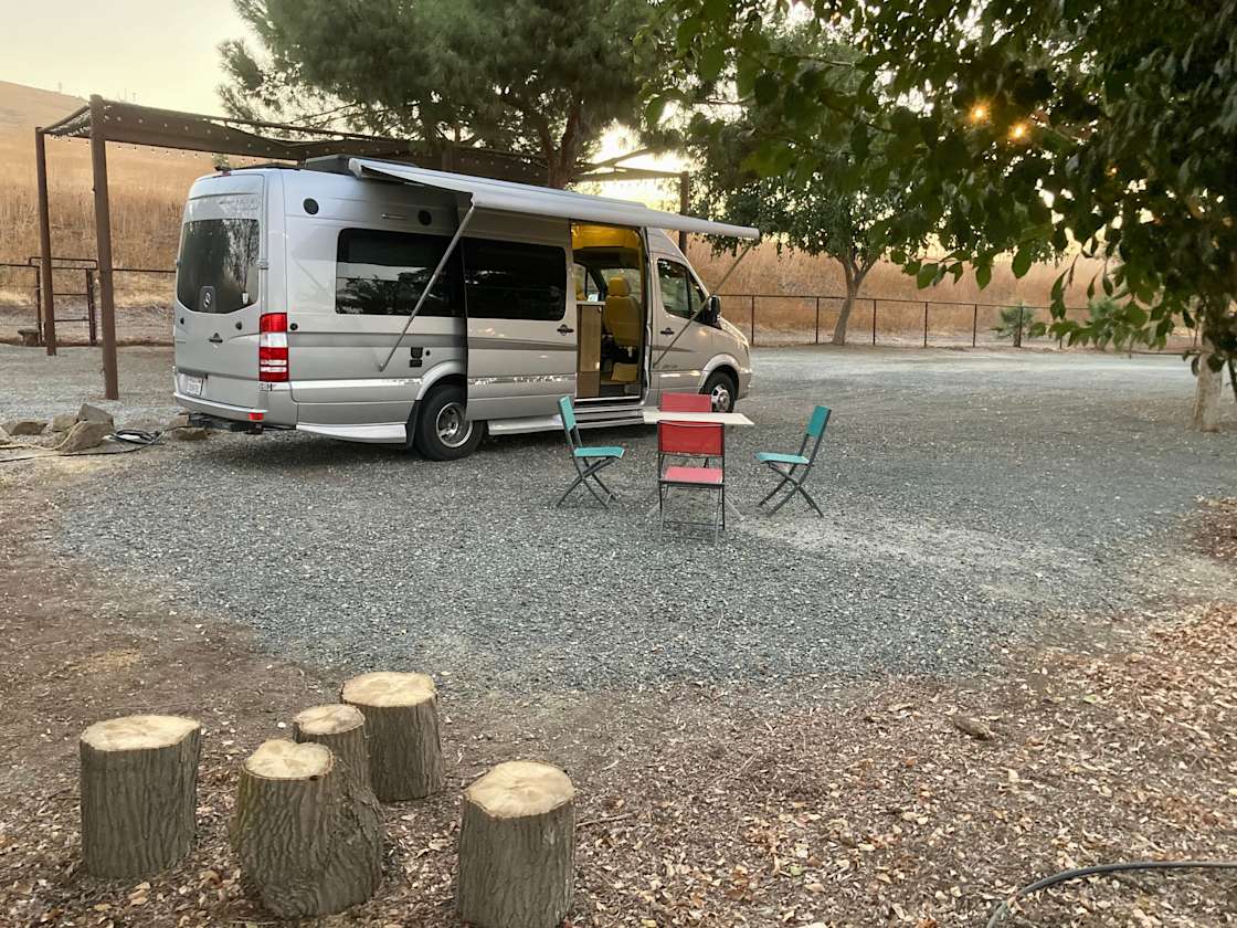 Lucky Dog Ranch with Pickleball - Hipcamp in Exeter, California