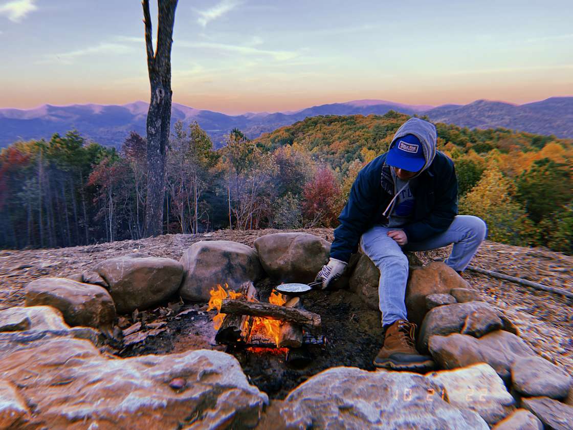 Yellow Chestnut Mtn - Hipcamp in Blairsville, Georgia