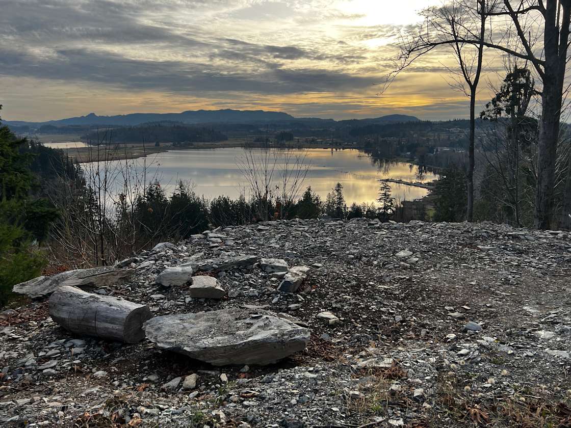 The Lookout - Hipcamp in Clear Lake, Washington