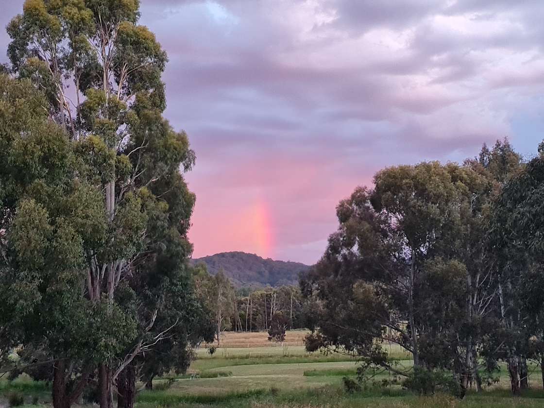Amazing Rising - Hipcamp in Merton, Victoria