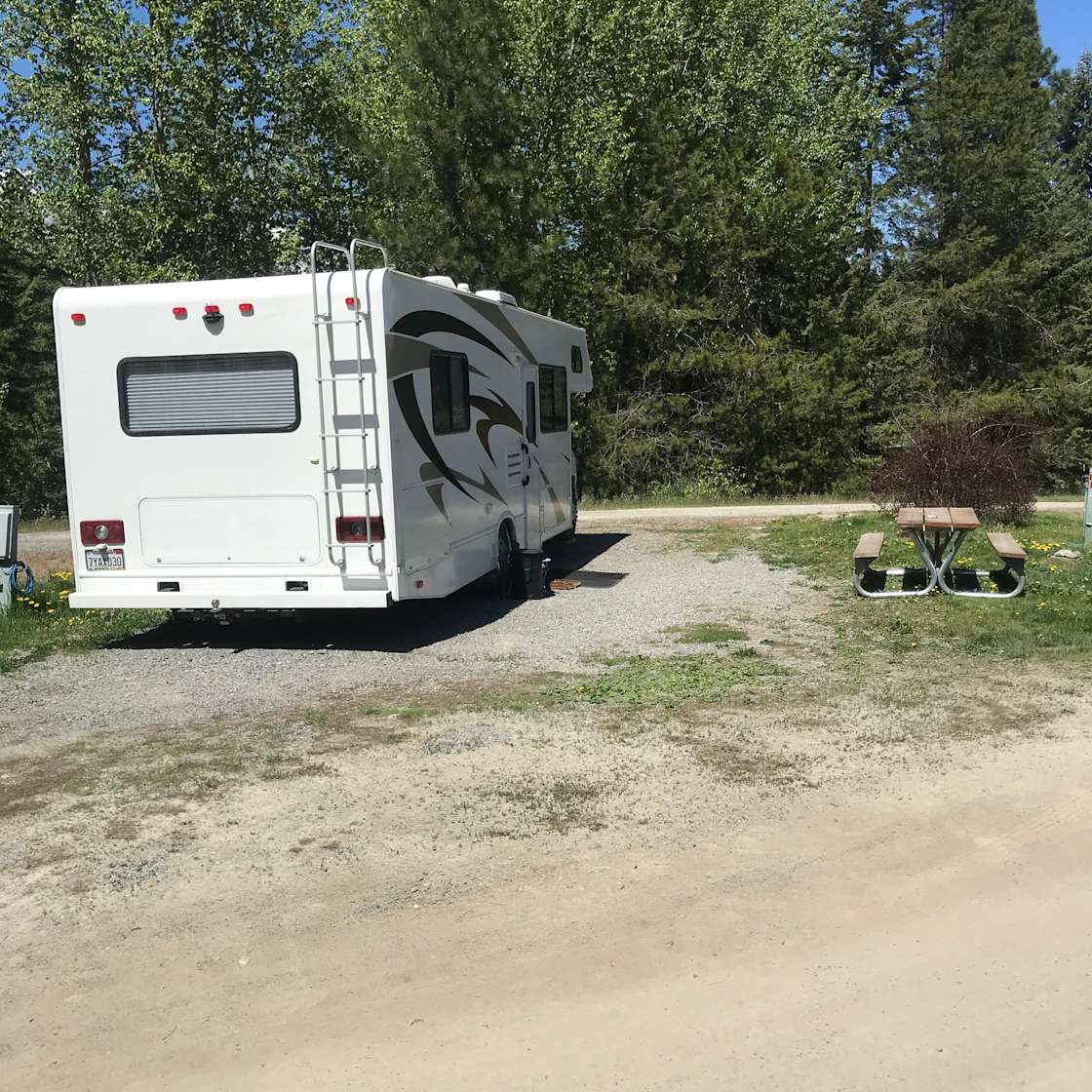 Blue Lake RV Resort - Hipcamp in Naples, Idaho