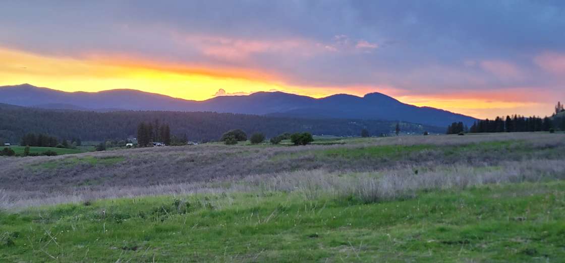 Starry Sky Ranch - Hipcamp in Addy, Washington
