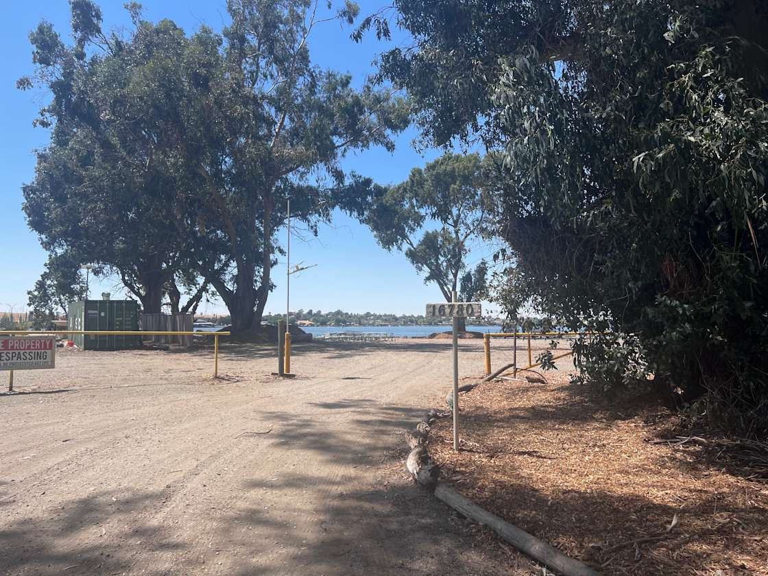 Hwy 160 River Road Scenic Byway - Hipcamp in Isleton, California