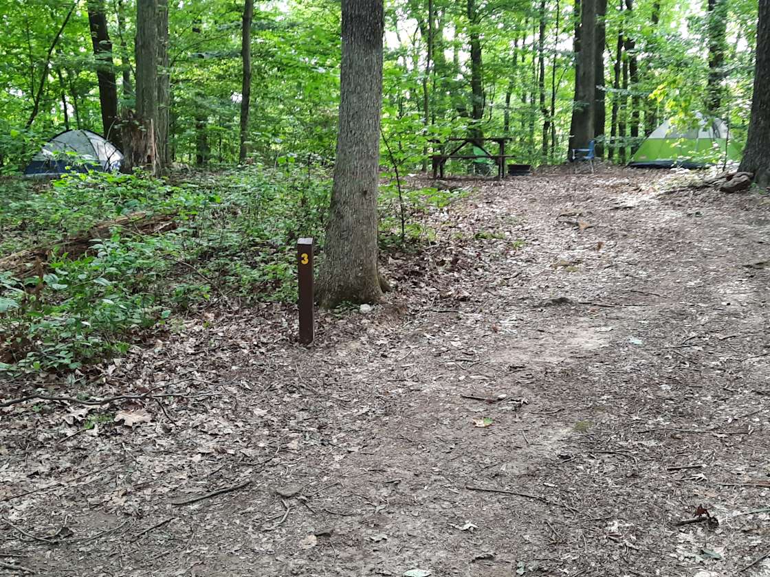 Edge of the Ledge Camp - Hipcamp in Warsaw, Ohio