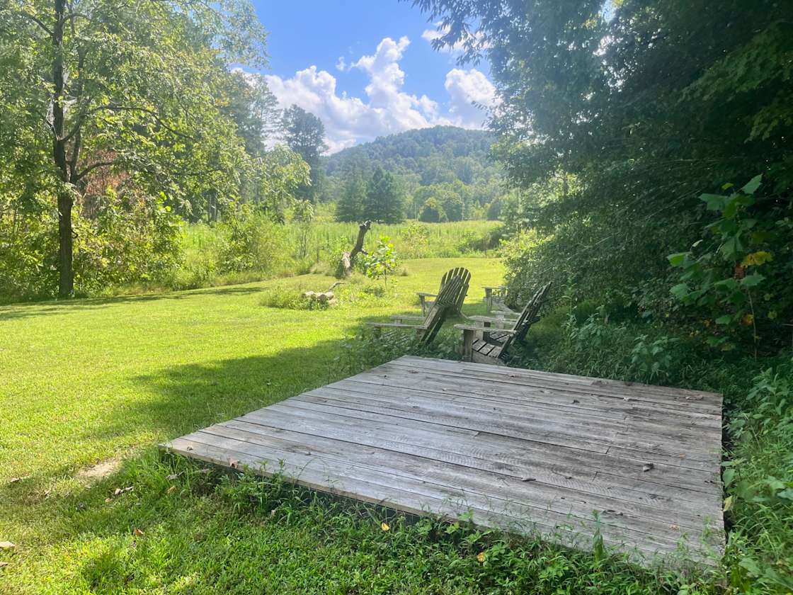 Dead / Phish Pharm Camp - Hipcamp in Fairview, Tennessee