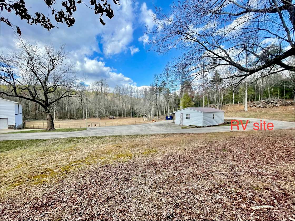 Upstate RV and Camp - Hipcamp in Marietta, South Carolina