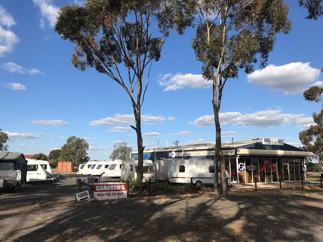 Wimmera Hub - Hipcamp in Pimpinio, Victoria