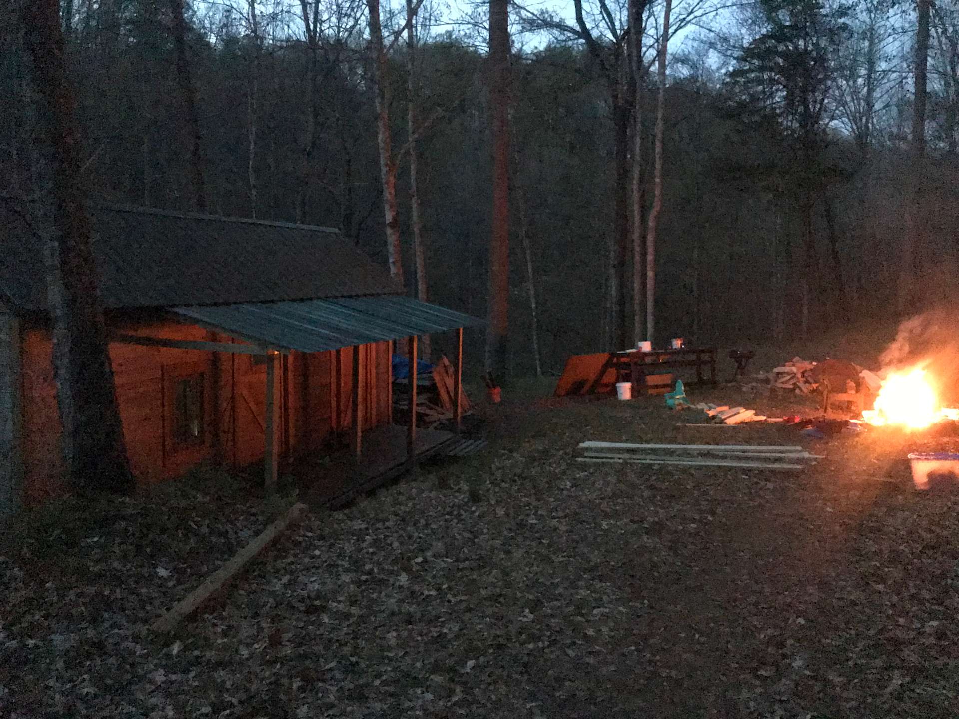 Howling wolf hollow - Hipcamp in , Tennessee