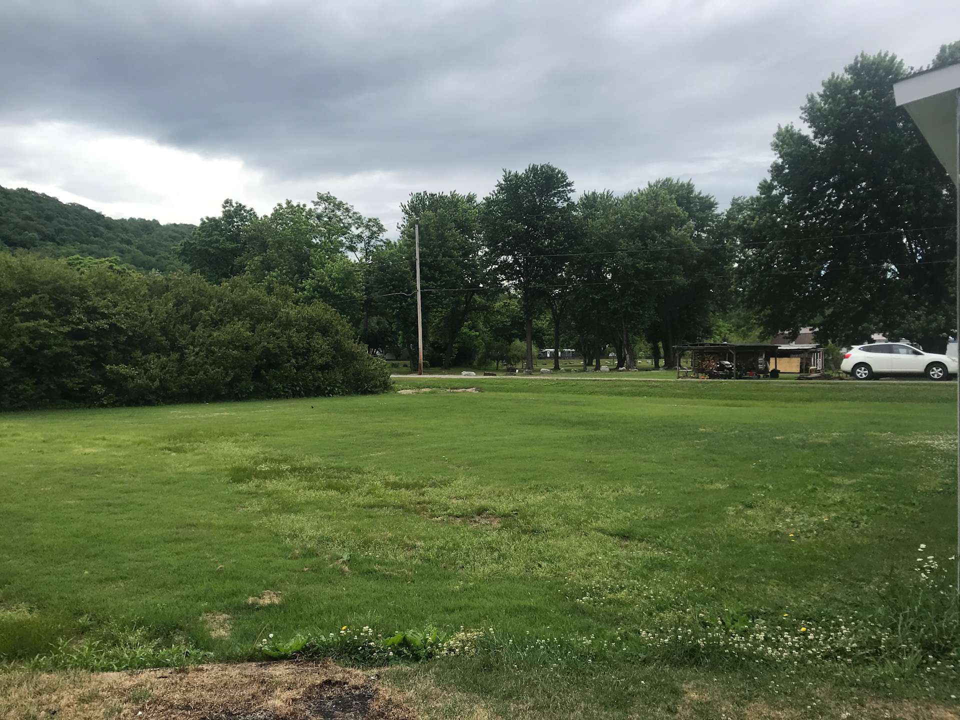Planet Turkeyfoot MiniWinnabago - Hipcamp in Confluence, Pennsylvania