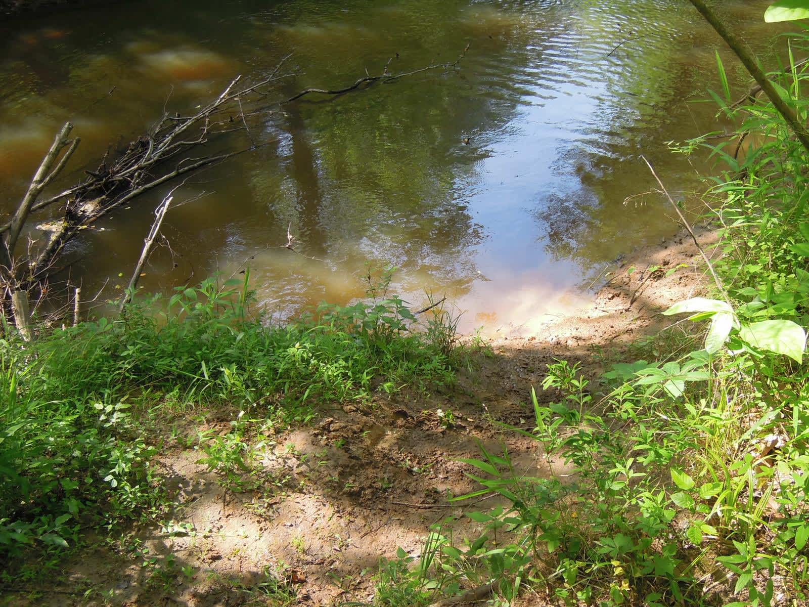 Willis River Hideaway - Hipcamp in Cumberland, Virginia