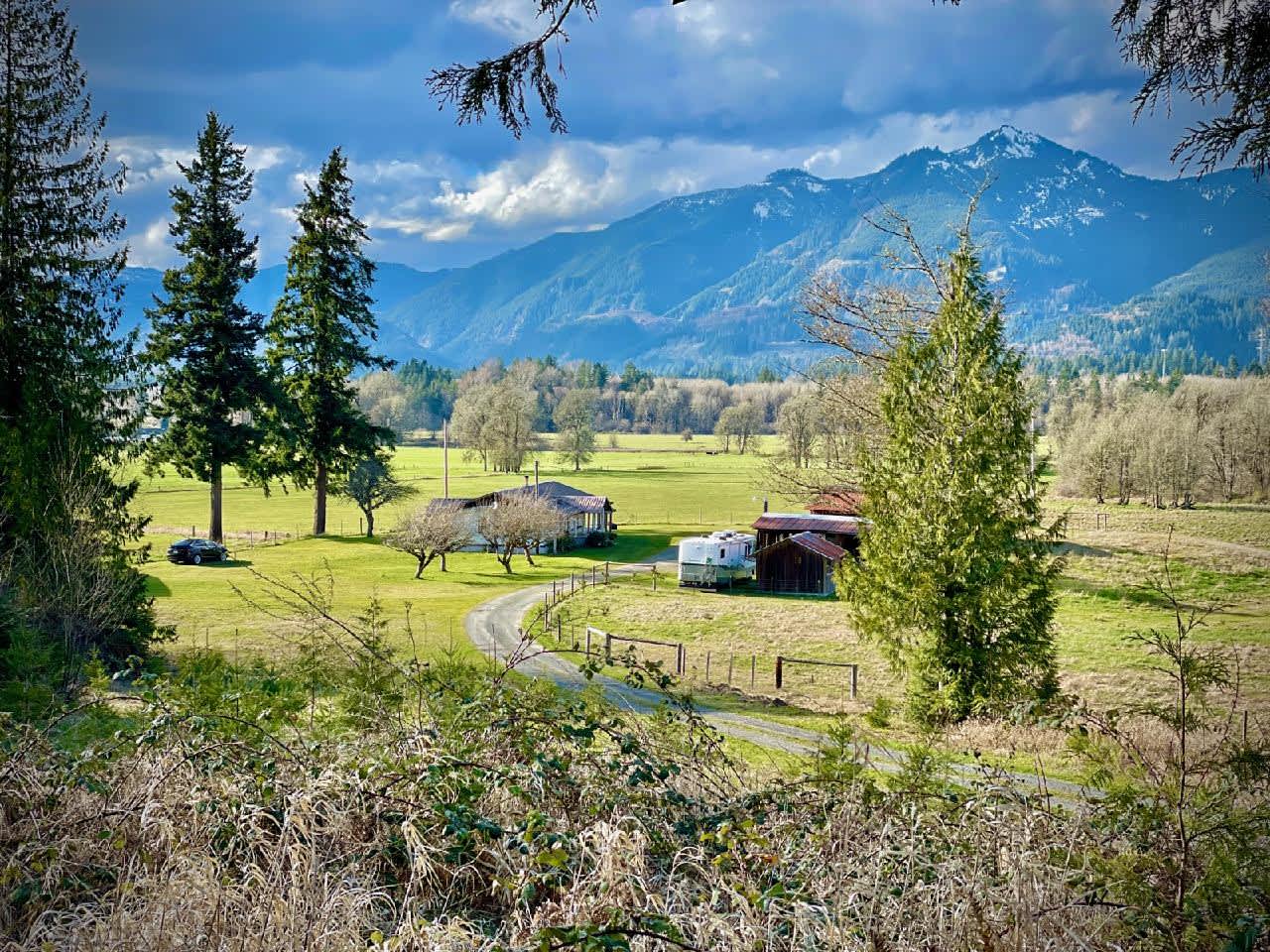 Painter’s Paradise - Hipcamp in Randle, Washington