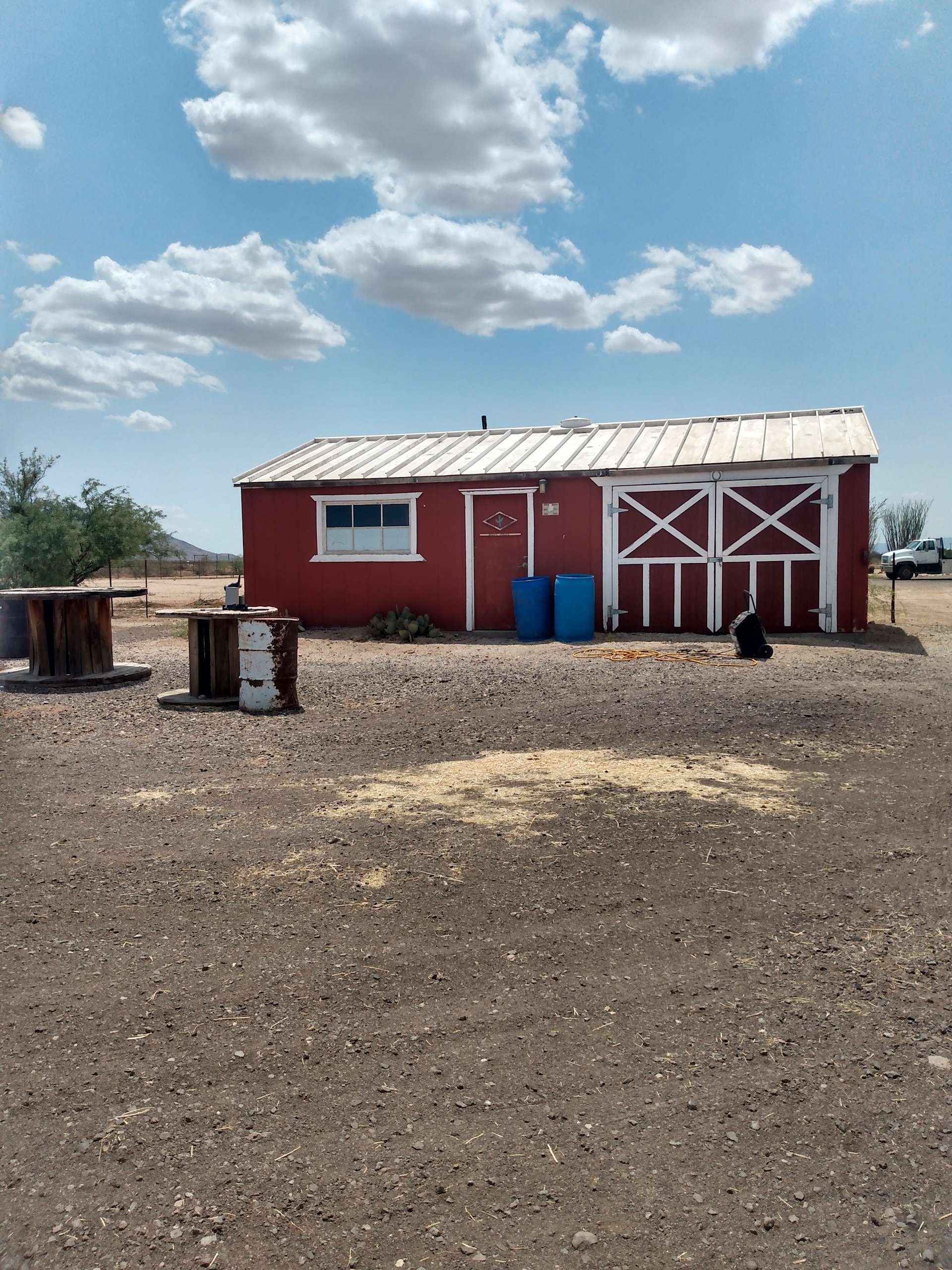 Kick n Ass mule ranch - Hipcamp in Aguila, Arizona