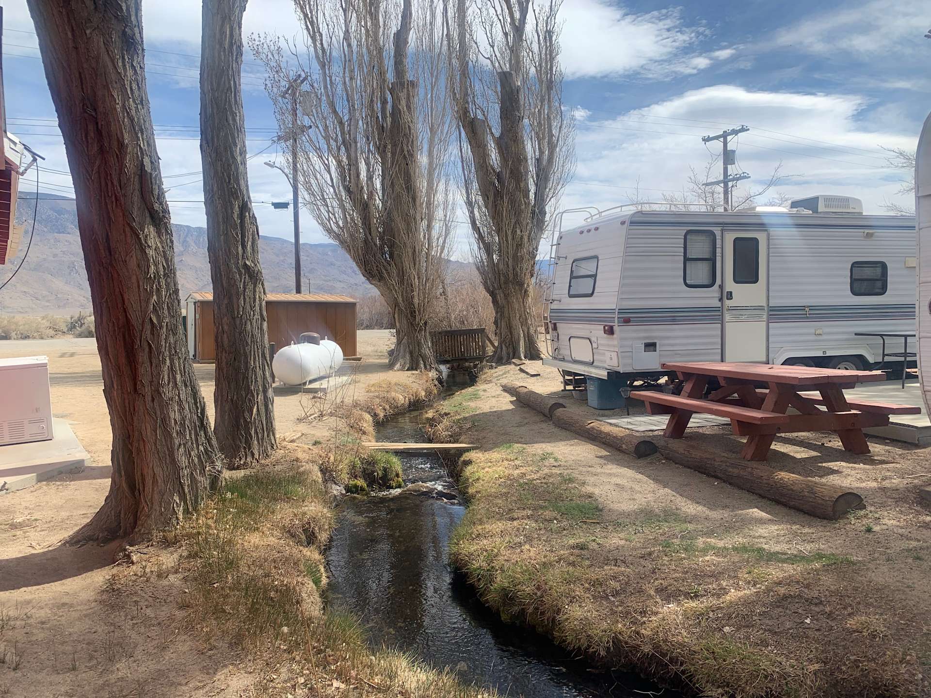 Aberdeen Resort - Hipcamp in Independence, California