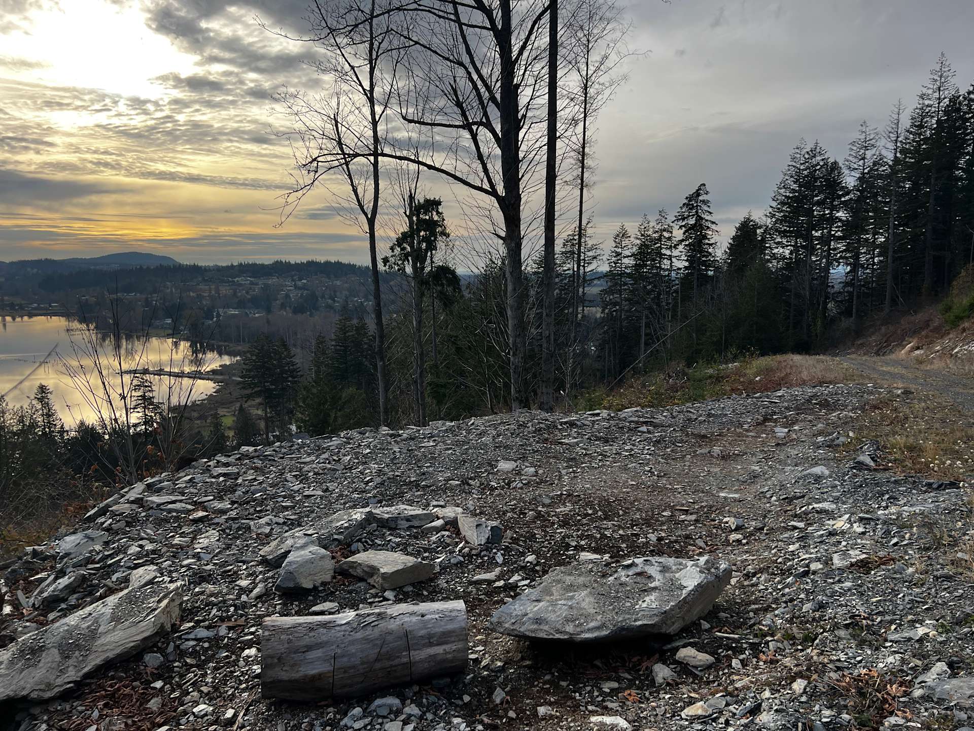 The Lookout - Hipcamp in Clear Lake, Washington
