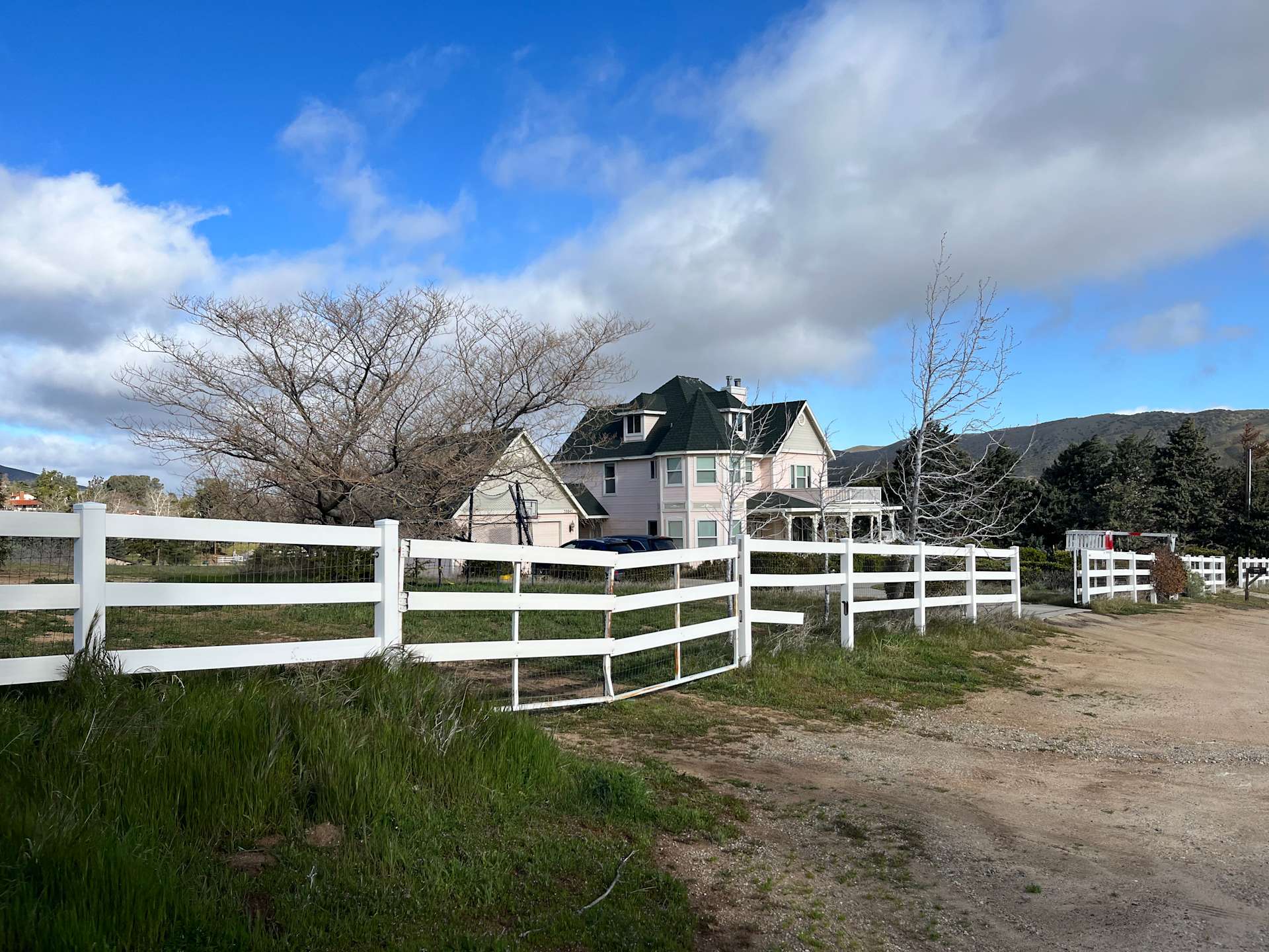 Pink Palace at Storybook Farms - Hipcamp in Leona Valley, California