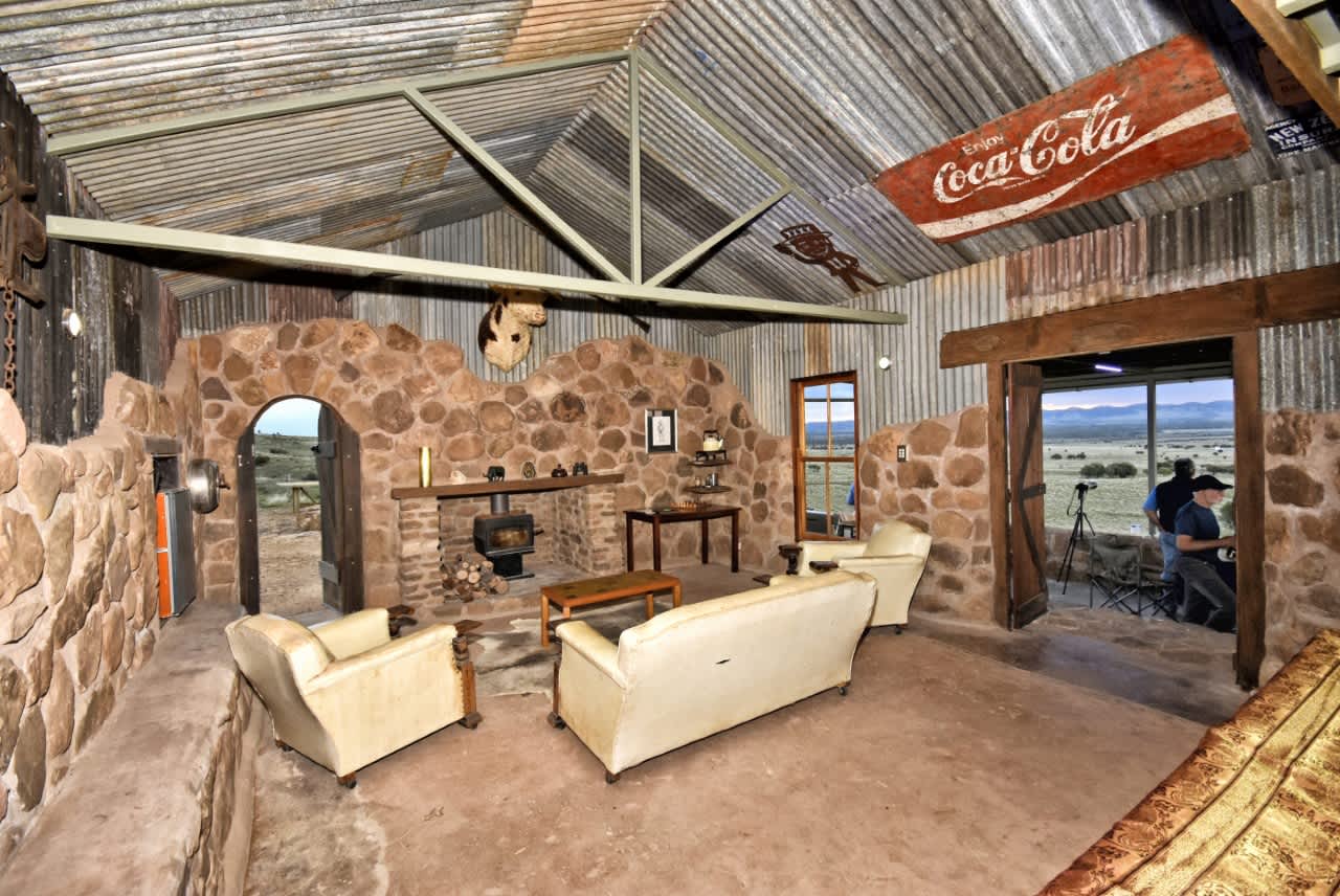 Arcadia Valley Escape - Hipcamp in Arcadia Valley, Queensland