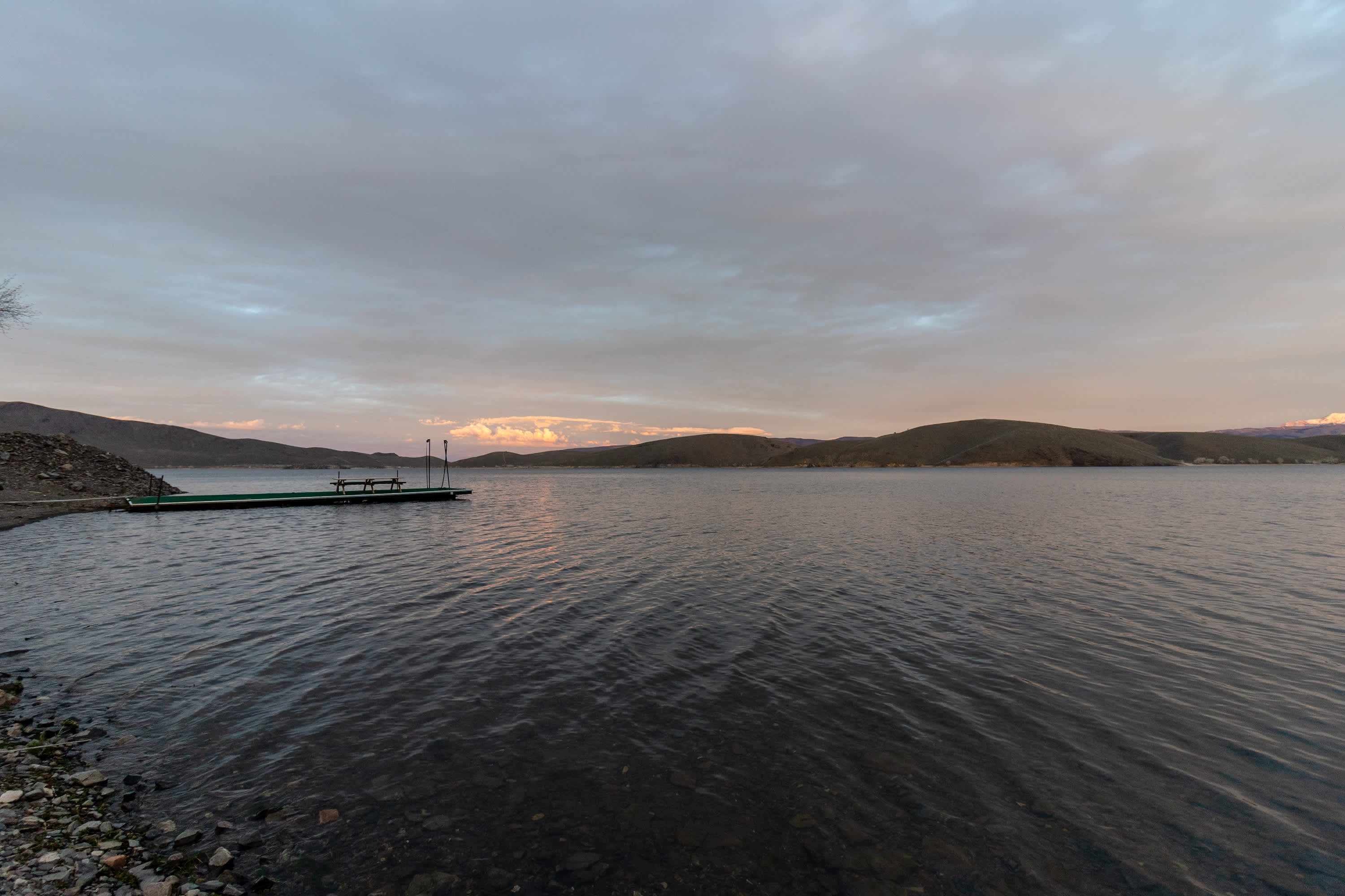 Water front on Topaz Lake - Hipcamp in Topaz, California