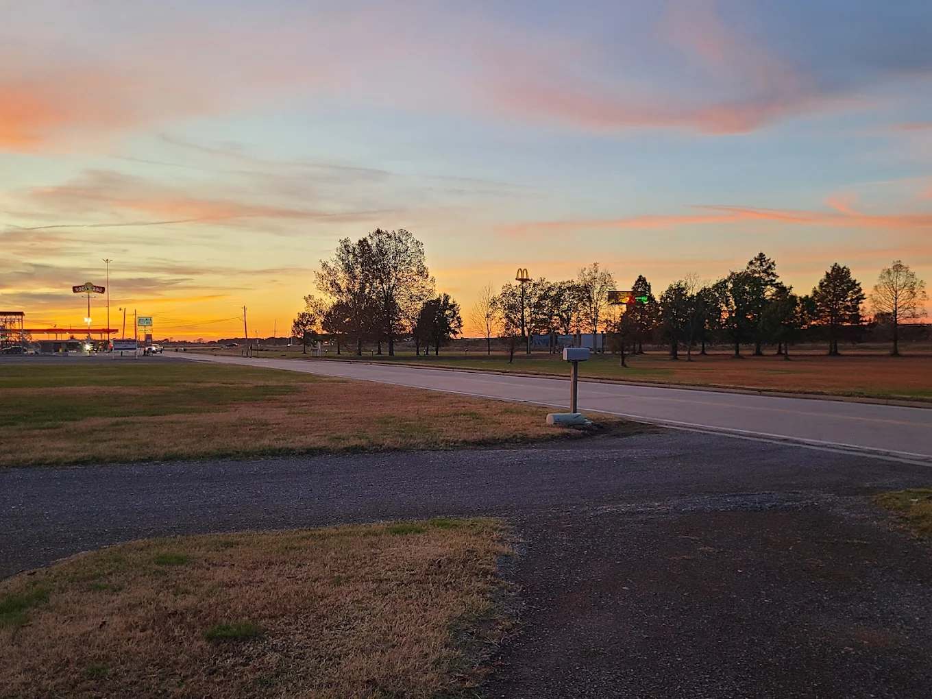 Boomland RV Park and Campground - Hipcamp in Charleston, Missouri