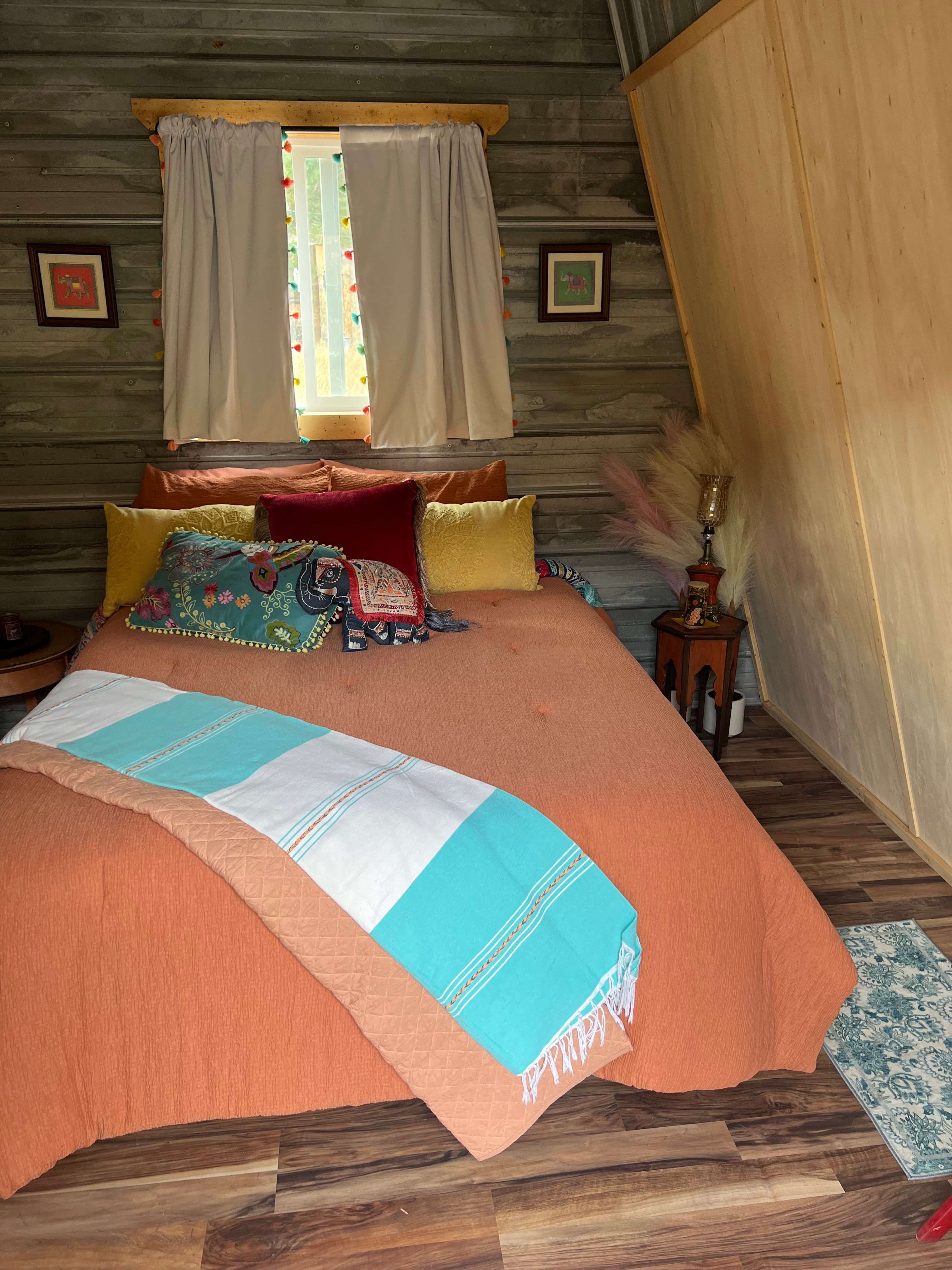 Canyon of the Sleeping Bear - Hipcamp in Cañones, New Mexico