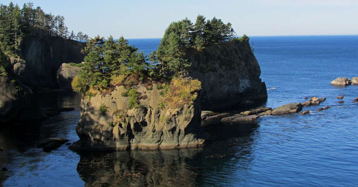 Best Camping in and near Flattery Rocks National Wildlife Refuge