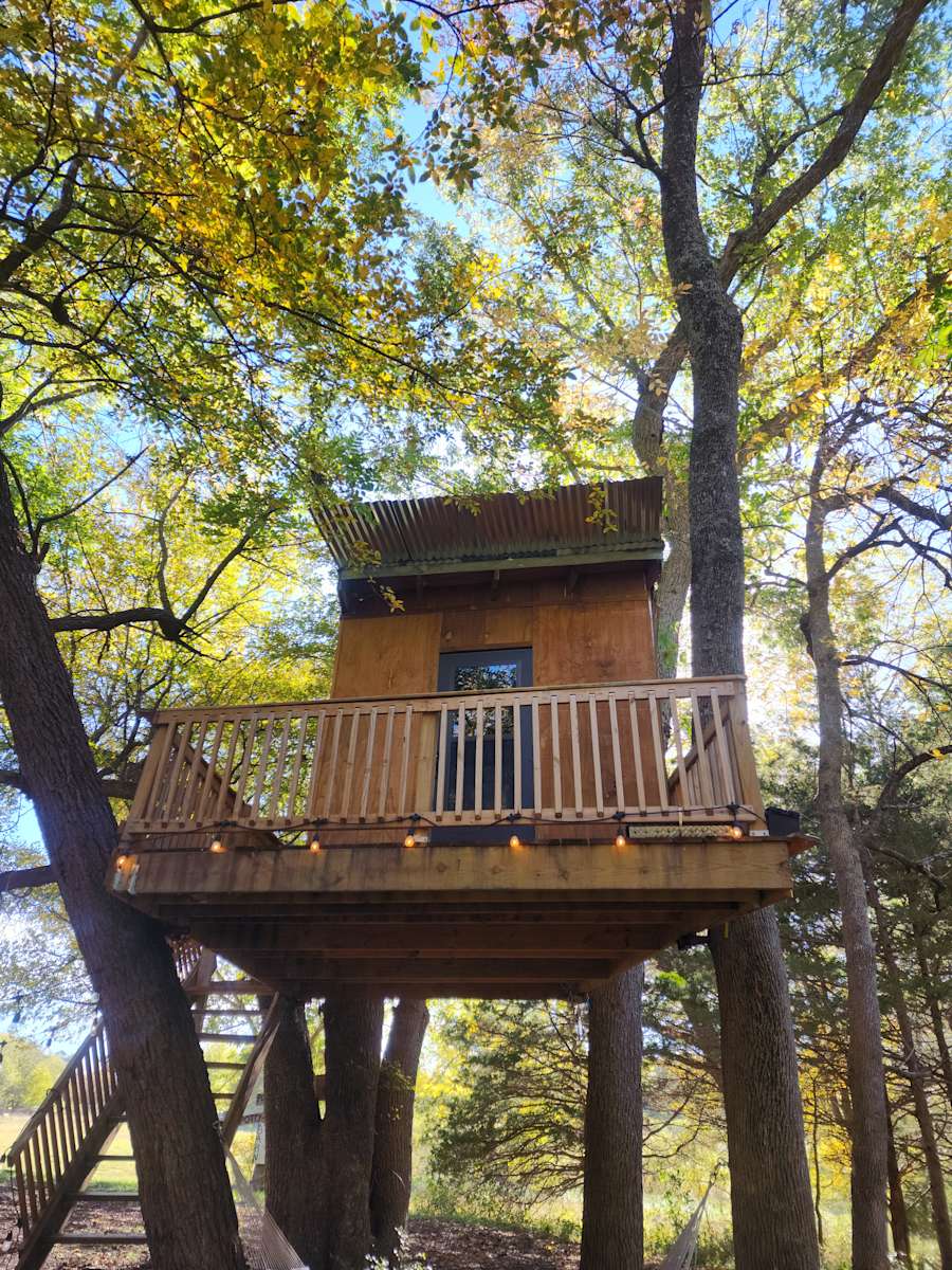 Treehouse on the Creek - Hipcamp in Sherman, Texas