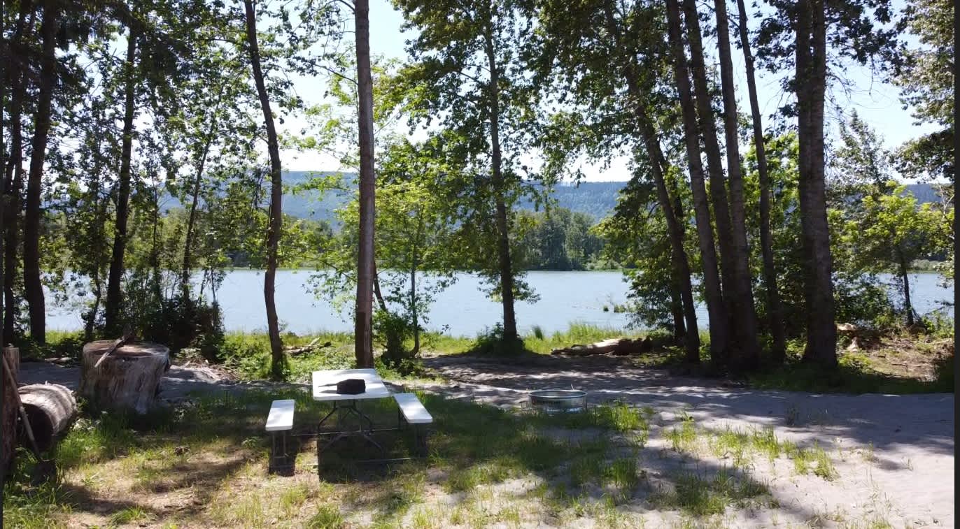 West Sunny Sands Beach Campsites - Hipcamp in Cathlamet, Washington