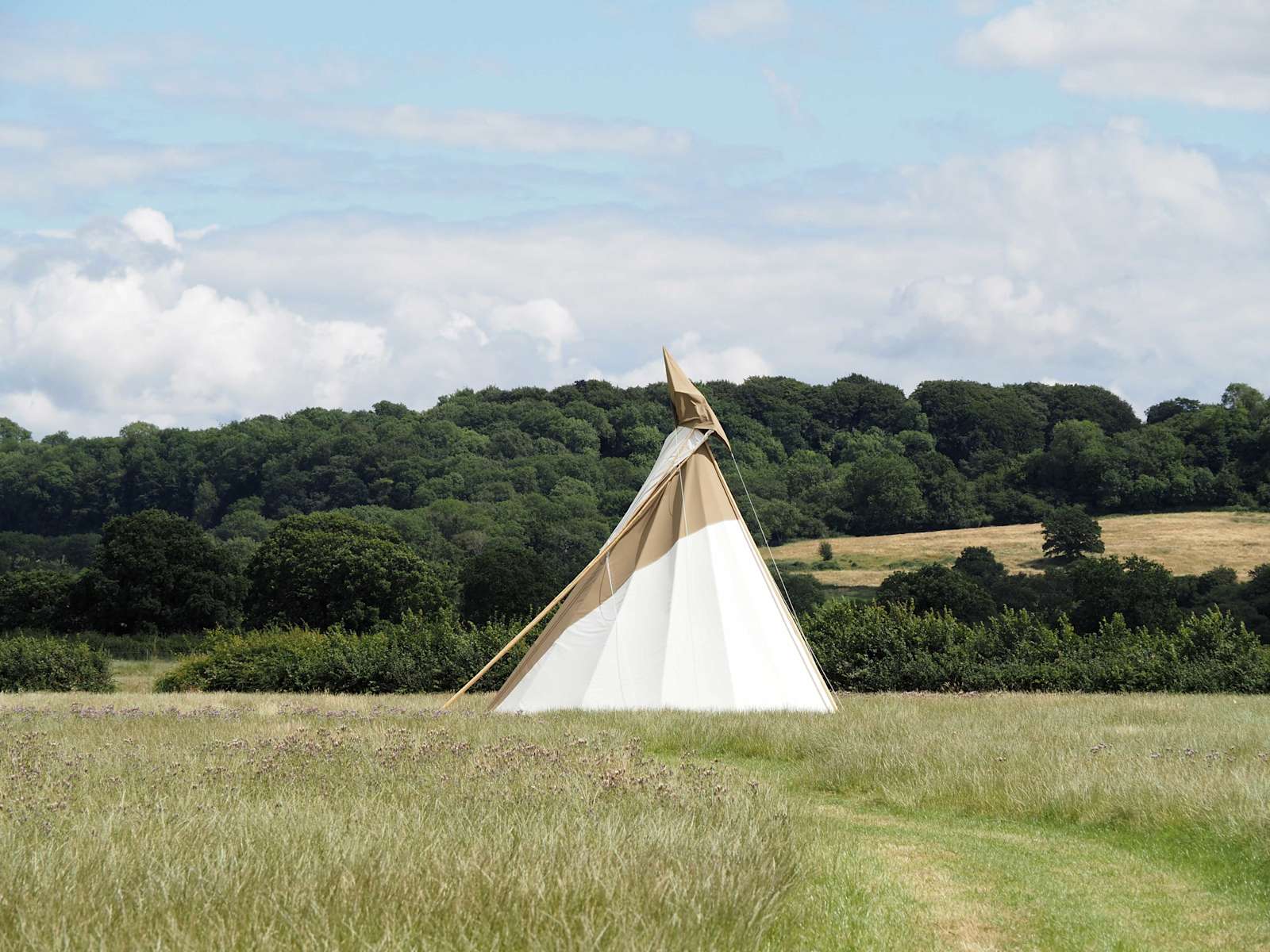 Great Cotmarsh Farm - Hipcamp in Swindon, England