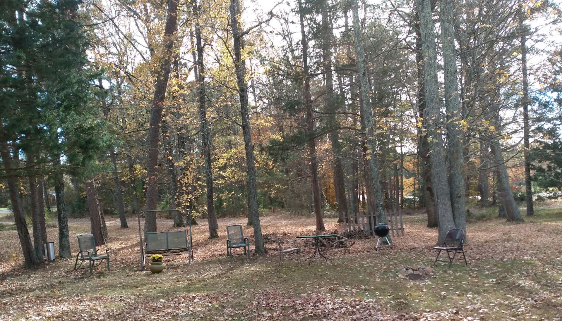 Mickey's Barnyard Camp - Hipcamp in Bracey, Virginia