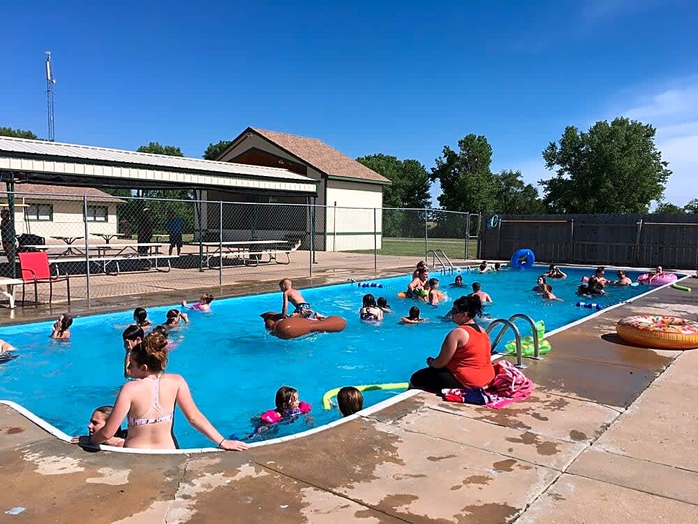 Spring Lake RV Resort - Hipcamp in Halstead, Kansas