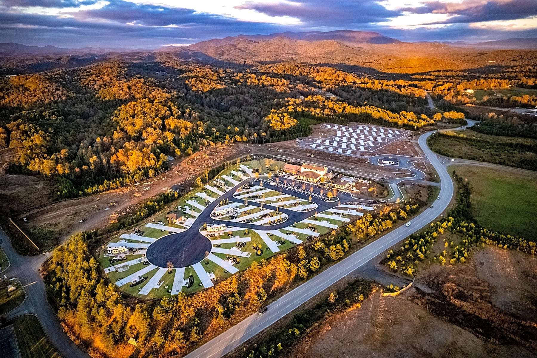 Talona Ridge RV Resort - Hipcamp in East Ellijay, Georgia