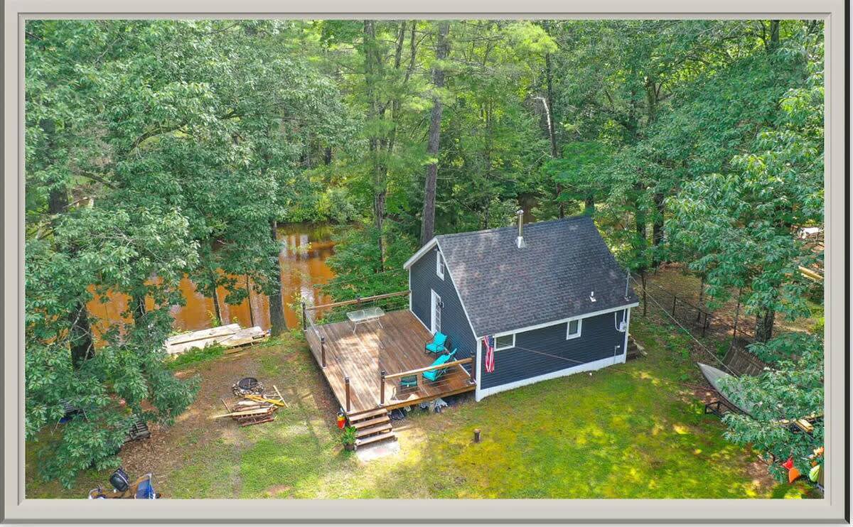 Cozy Waterfront Cottage - Hipcamp in Naples, Maine