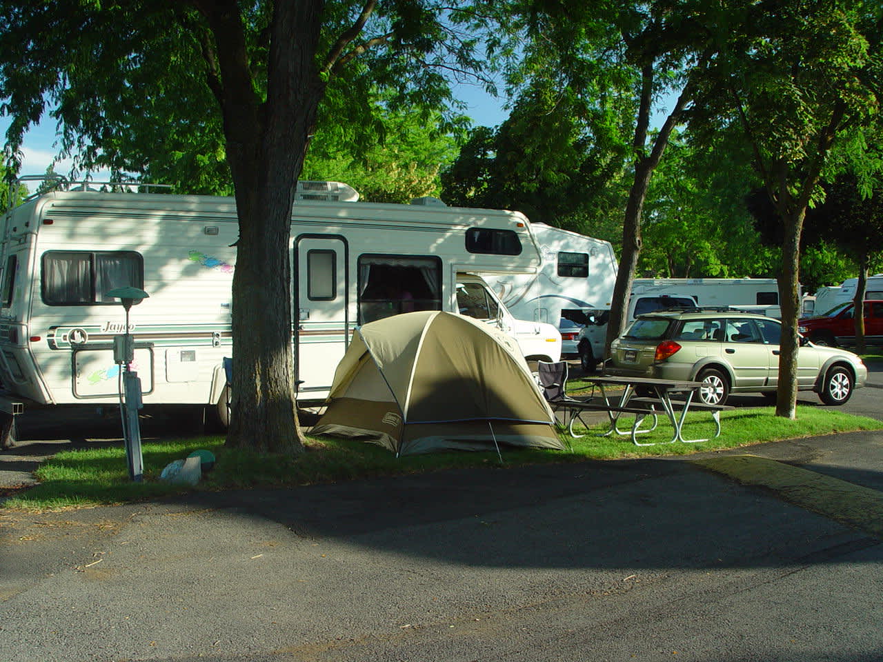 Trailer Inns RV Park - Hipcamp in Spokane, Washington