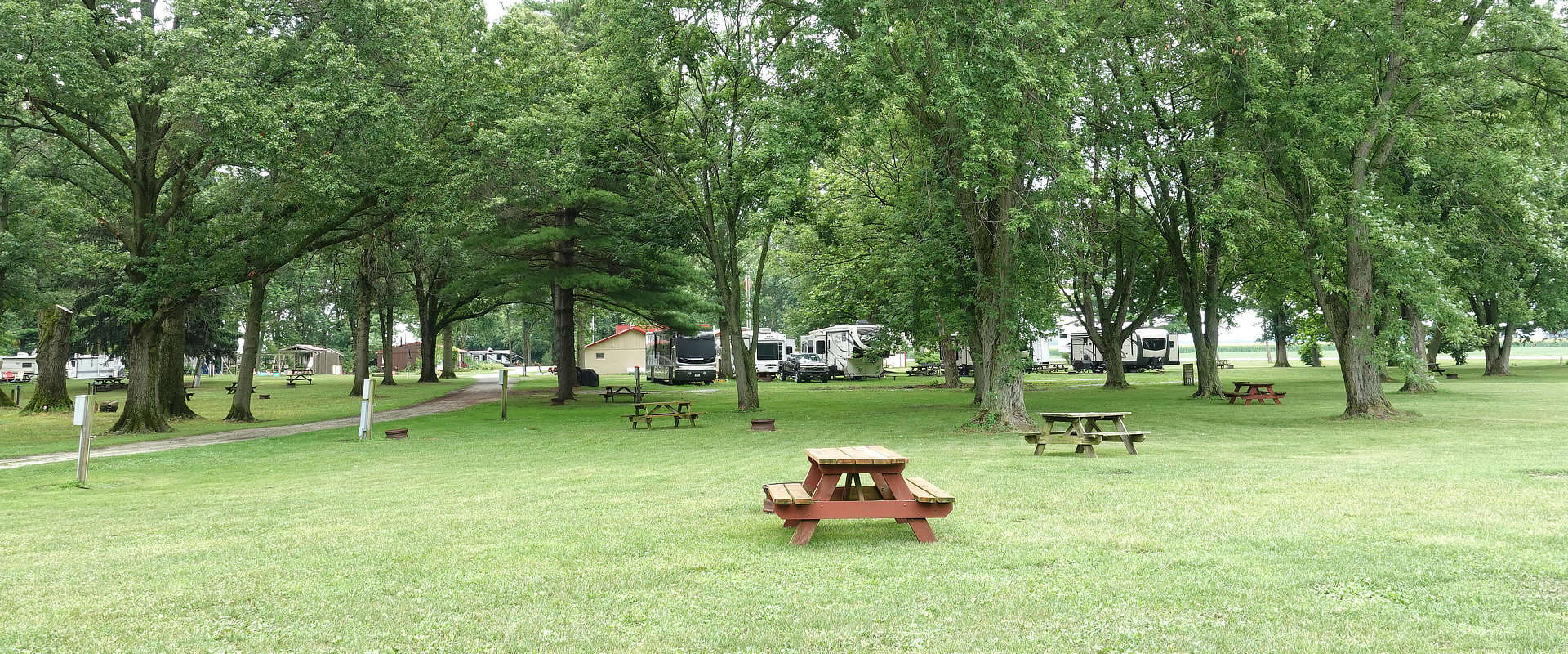 Acorn Oaks RV Park - Hipcamp in Francesville, Indiana