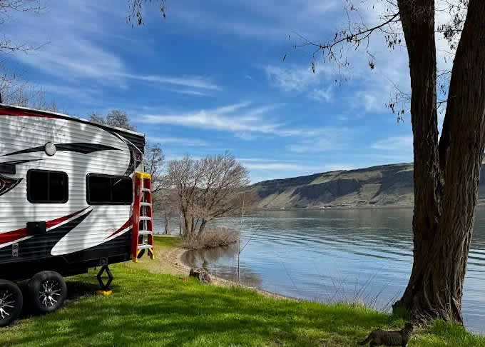 Peach Beach RV Park - Hipcamp in Goldendale, Washington