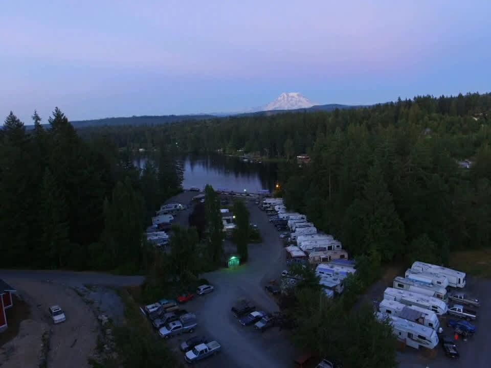 Rainbow RV Resort - Hipcamp in Eatonville, Washington