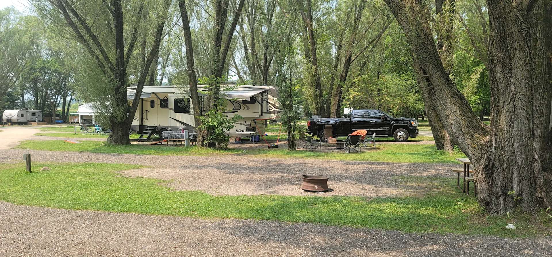 Baraboo RV Resort By Rjourney - Hipcamp in Baraboo, Wisconsin