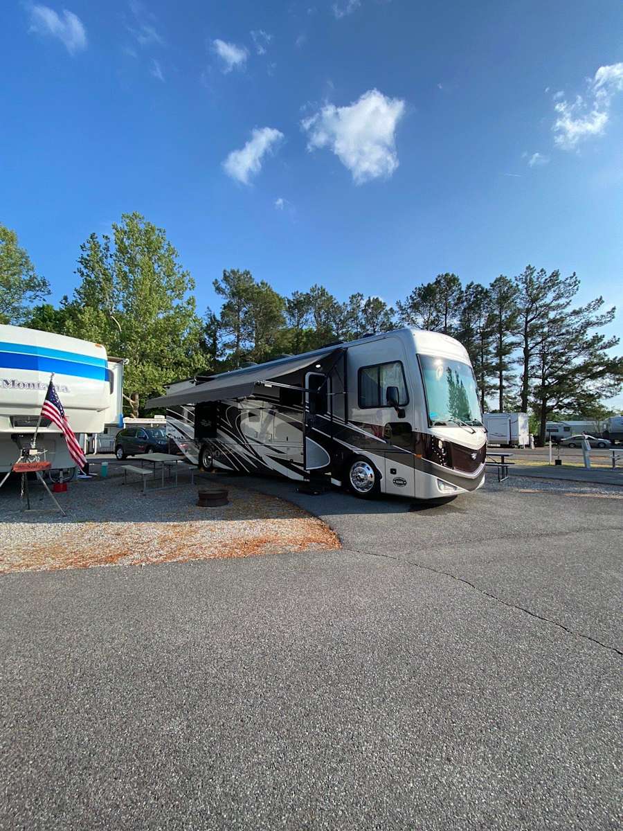 Murphys Outback RV Resort - Hipcamp in Eddyville, Kentucky