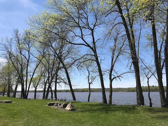 Illiniwek Forest Preserve - Hipcamp in Hampton, Illinois