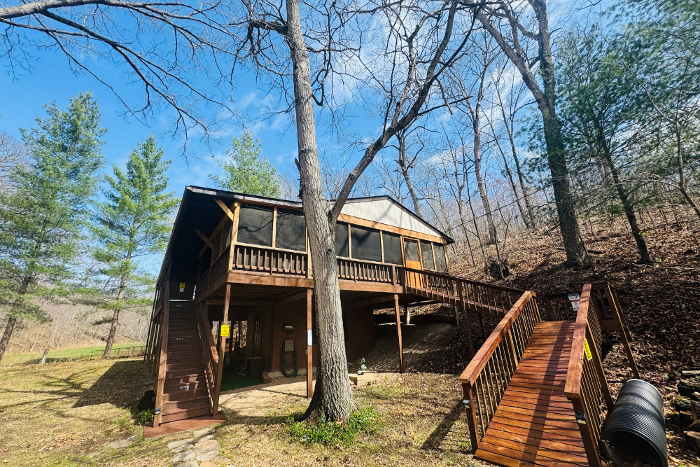 Secluded Treehouse Retreat By Lake - Hipcamp in Edwards, Missouri