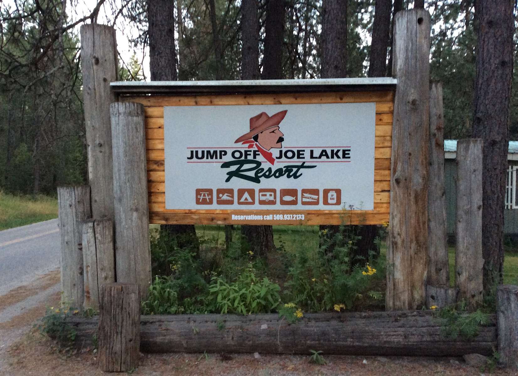 Jump Off Joe Resort & RV Park - Hipcamp in Valley, Washington
