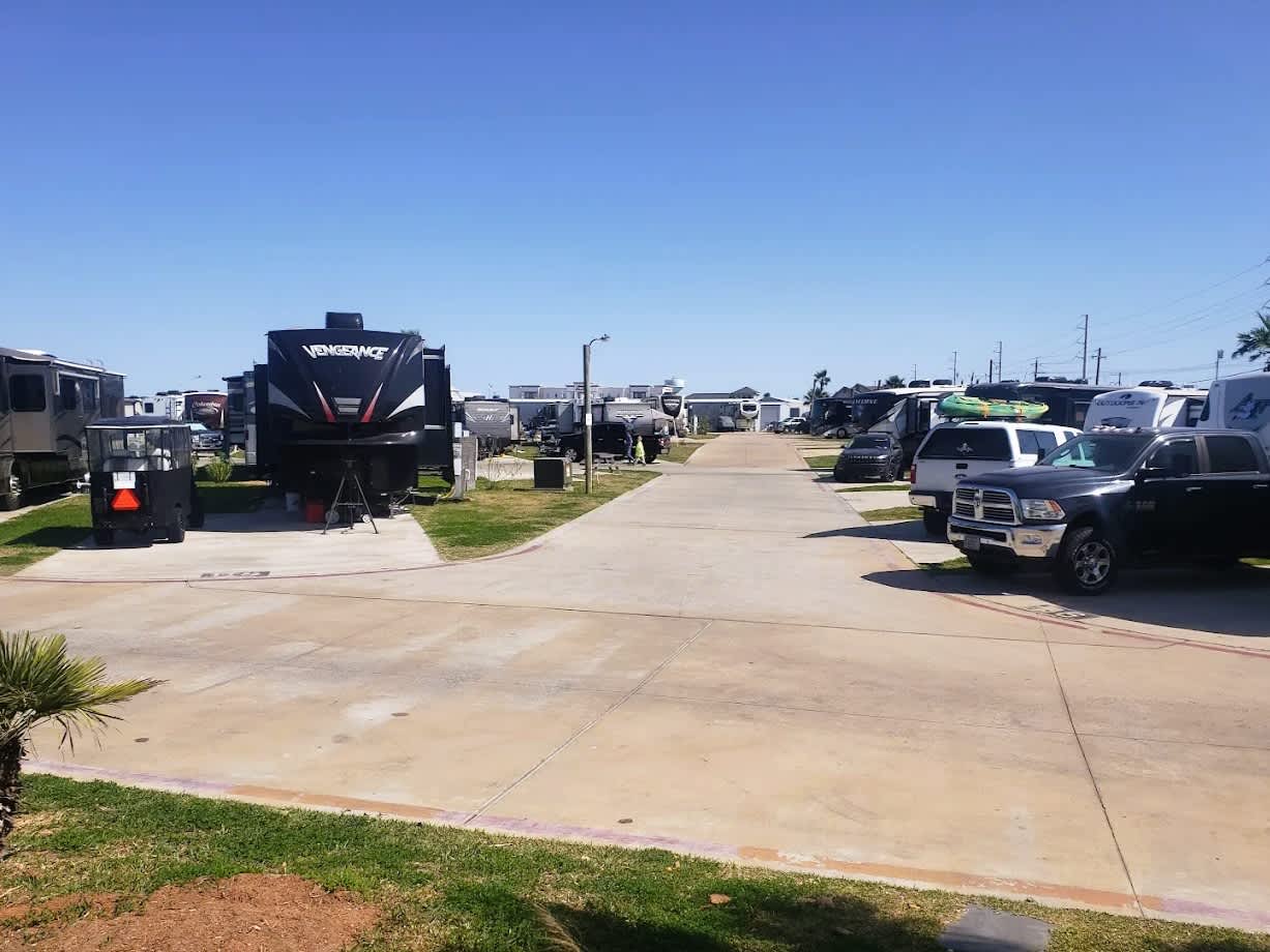 Port A RV Resort - Port Aransas Texas RV Park - Hipcamp in Port Aransas ...