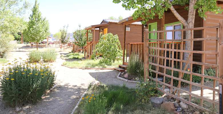 Discover the 40 best campgrounds near Torrey, Utah with fishing