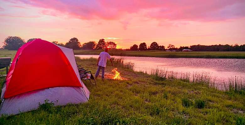 Discover the 40 best lakeside campgrounds in Indiana