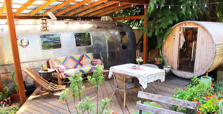 Discover the best waterside glamping near Pe Ell, Washington